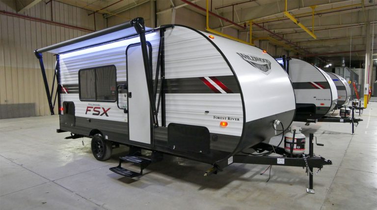 7 Best Travel Trailers with Murphy Beds