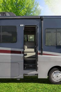Winnebago Adventurer Class A Motorhome: Specs, Prices and Review