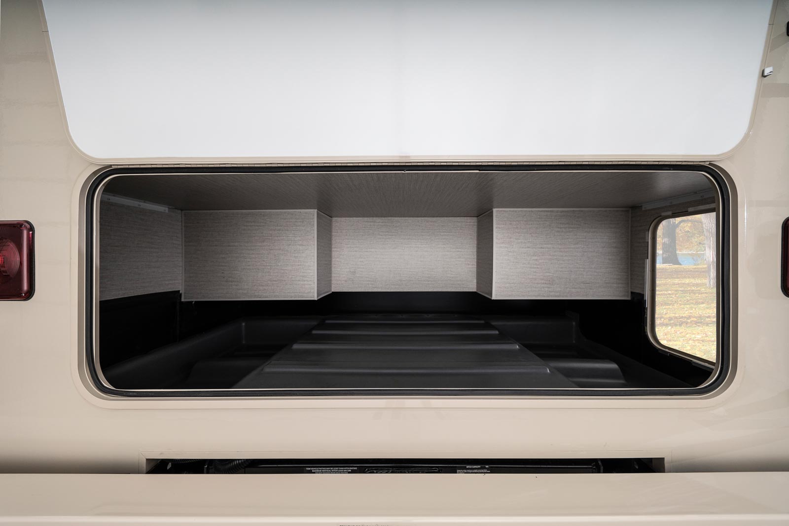 Winnebago Minnie Winnie Class C Motorhome: Specs, Price & Review