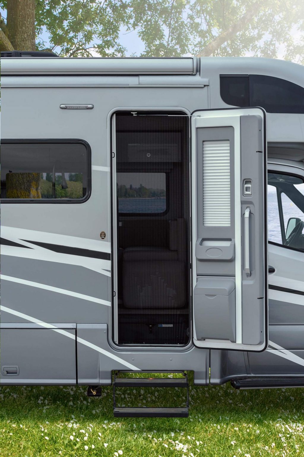 Winnebago View Class C Motorhome: Specs, Price & Review