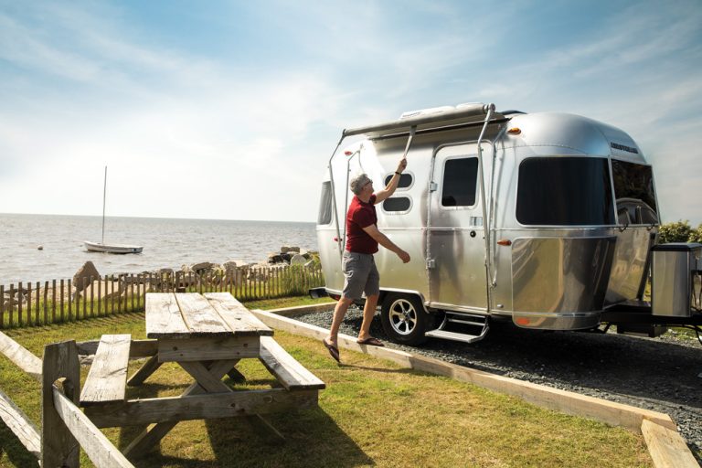 A Complete Guide to Airstream RVs