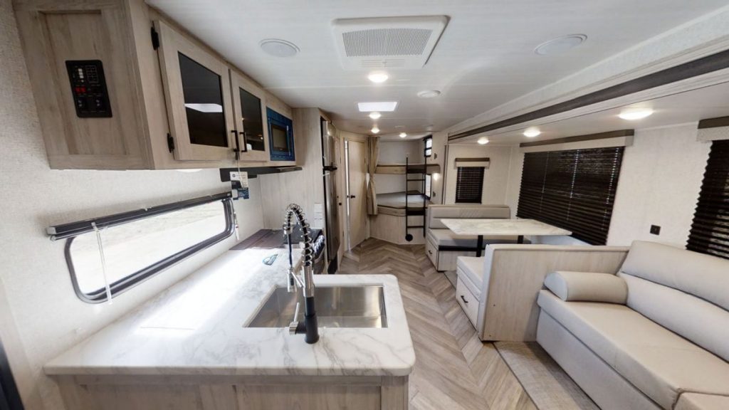 Find The Best 3-Bedroom Motorhome Or Travel Trailer For Your Family