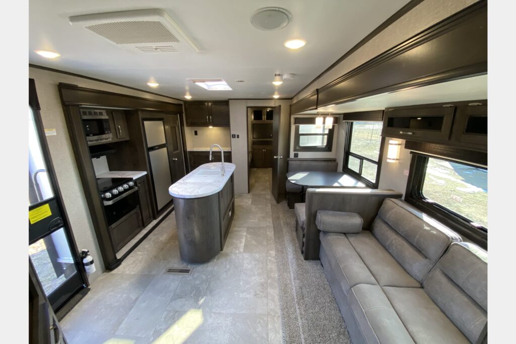 Looking for an RV with Office Space? Here are some top choices!