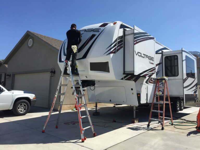 RV Detailing: Unlocking the Brilliance of Your Home on Wheels